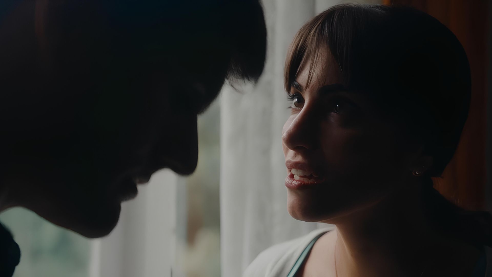 Filme Amnésia (2000) - um dos melhores de Christopher Nolan